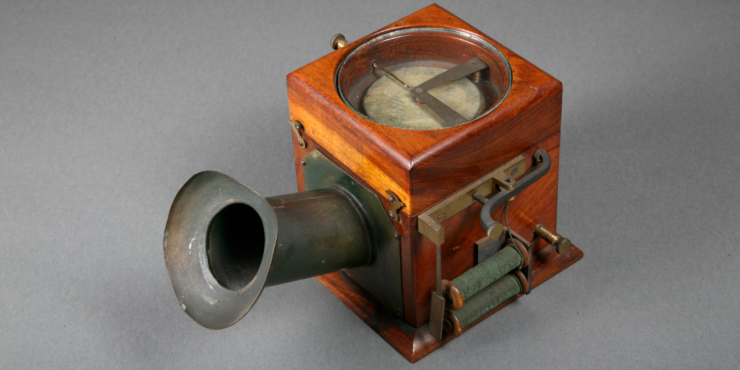 Voorwerpen uit de collectie: De geschiedenis van de telefoon - UMU ...